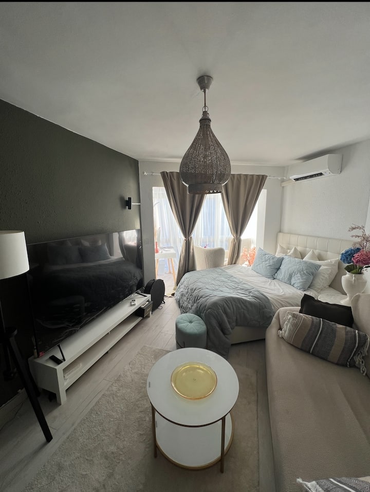 Moderni Studio Fuengirolan Sydämessä, 2 Min Ranta - Fuengirola