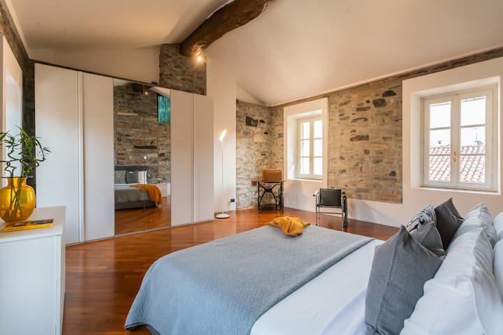 [Vue Sur La Cathédrale] Cœur De Como - Como