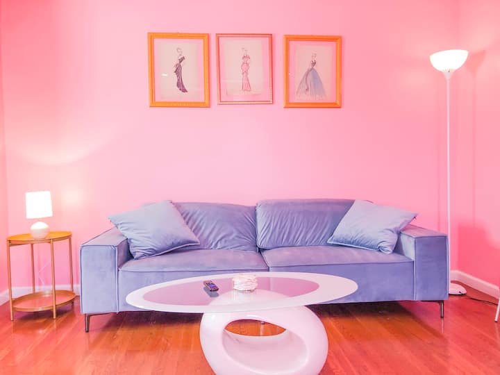 The Pink Speakeasy - Pink Airbnb 20 Mins To Nyc - Washington Heights, NY