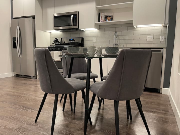 1bd Condo With Free Parking, Gym, Pool In La - Beverly Hills, CA