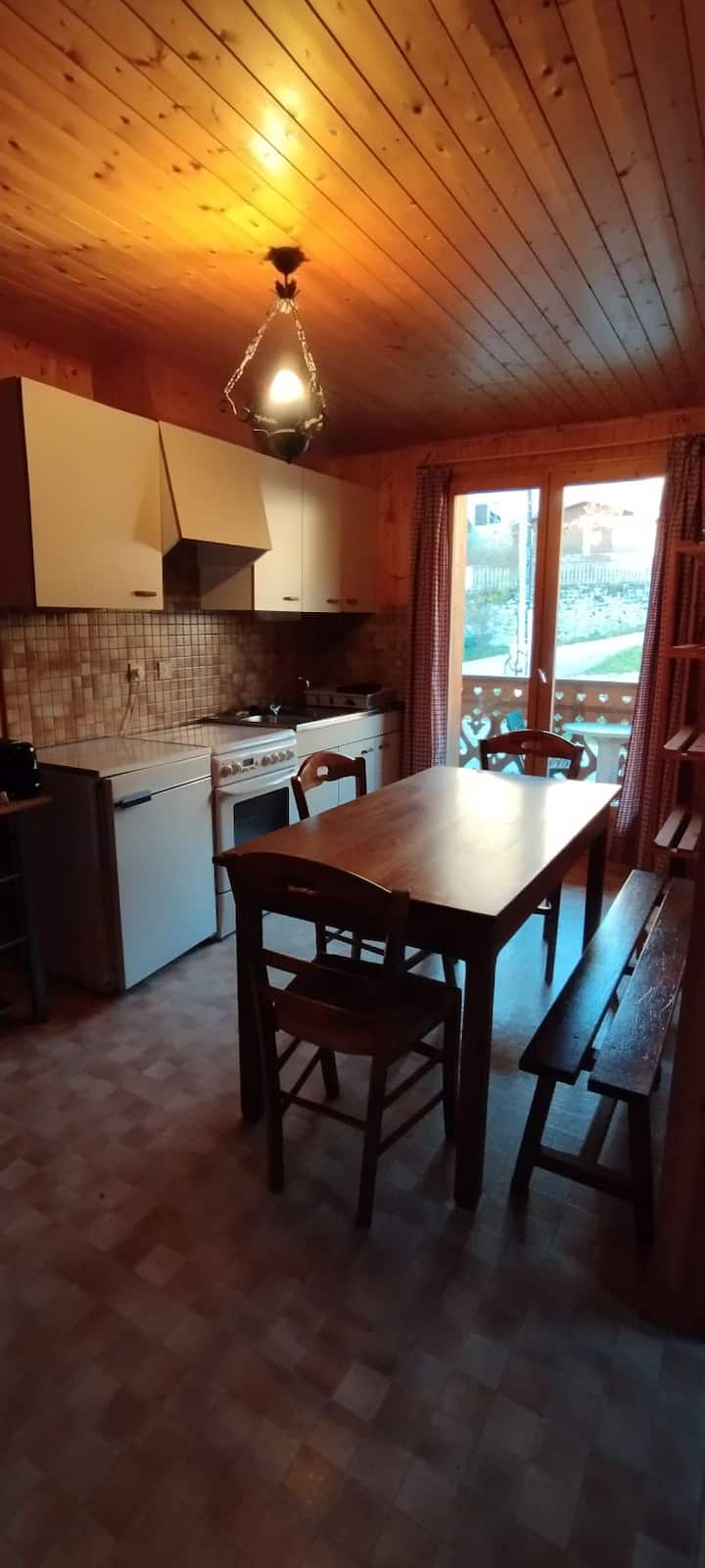 Location Appartement De Vacances. - Évian-les-Bains