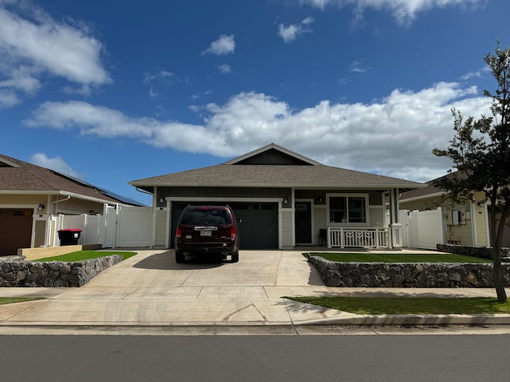 Maui Hale - Wailuku, HI
