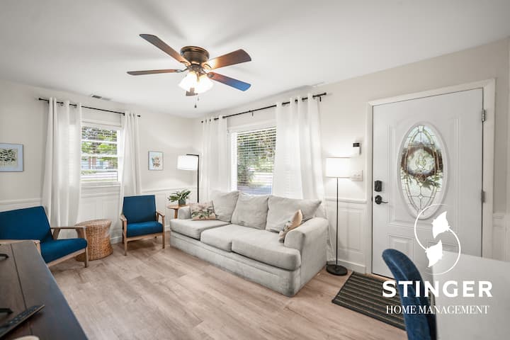 10 Min Usmc | 5 Mins To Downtown | Deck & Backyard - Beaufort, SC