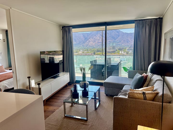 1d Premium Con A/c + Parking | Parque Arauco - Santiago (Chile)