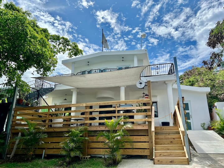 Casa Blanc | A Distinctive Stay In Paradise - Culebra