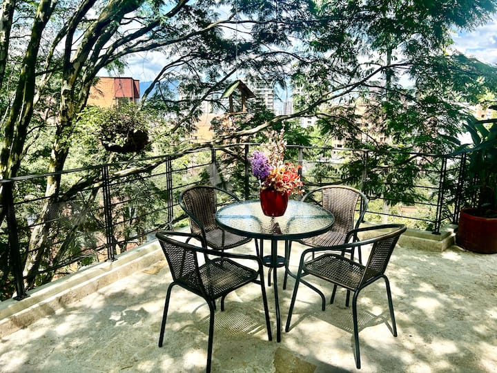 Saint Germain - Medellín