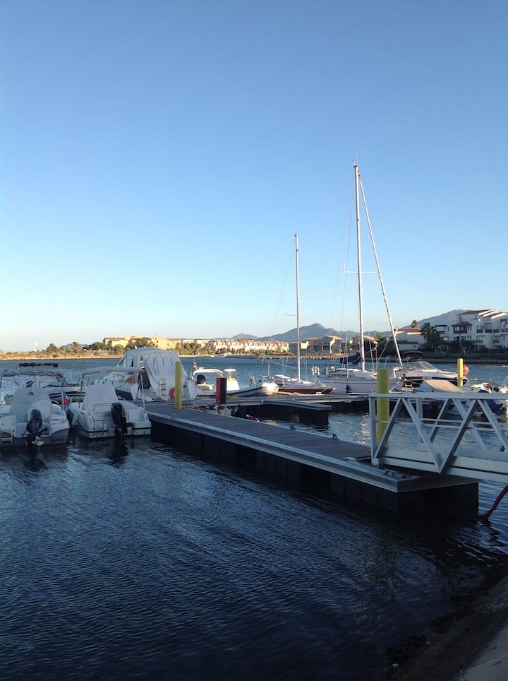 Marina Face Au Plan D’eau - Saint-Cyprien