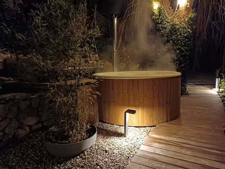 Bains & Rituels De Saint-clair 
Suite Ignis & Spa - Saint-Zacharie