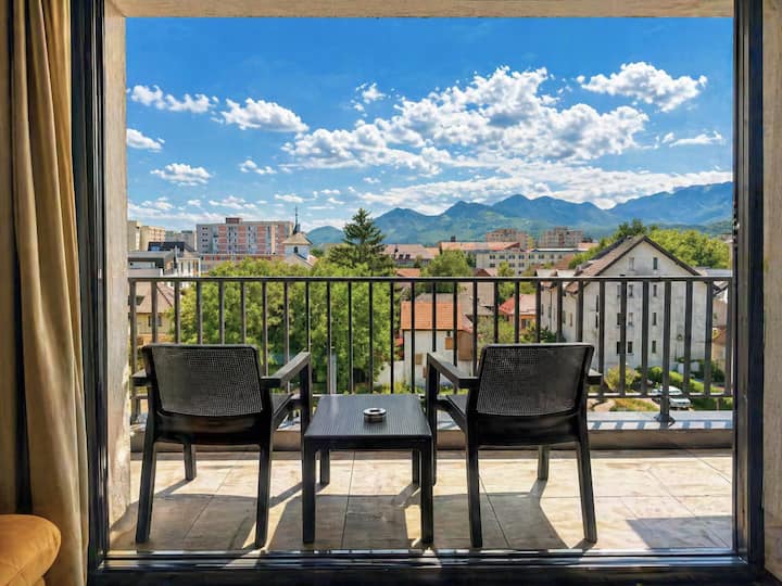 Koa | Aparthotel • Mountain View & Large Balcony - Brașov
