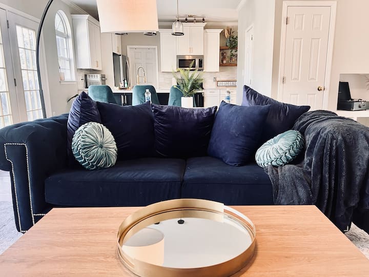 Four Bedroom With Nursery - Charlotte