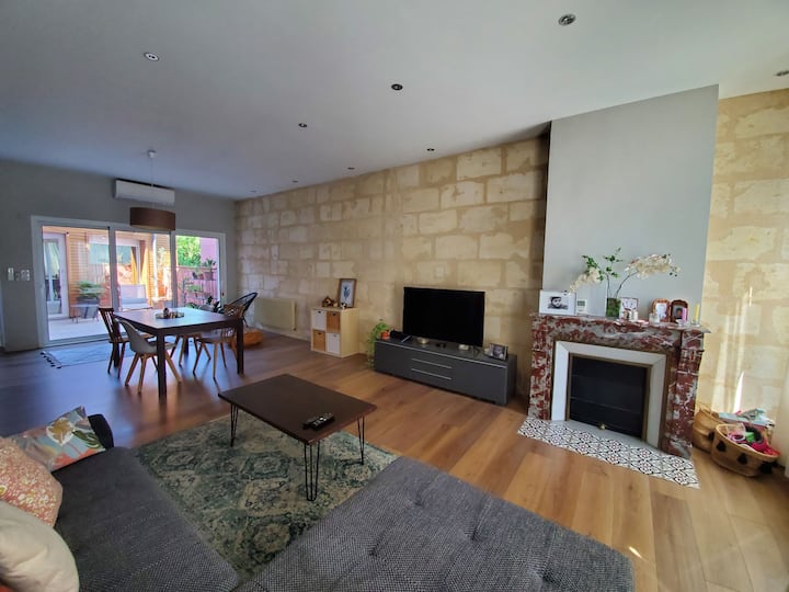 Bel Appartement Spacieux T4 - Bordeaux