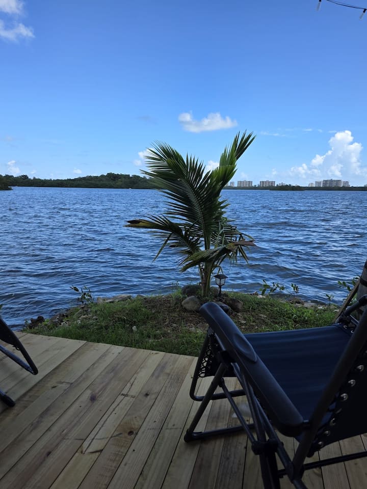 Lagoon-front Caribbean Studio “Brisa Boricua” - San Juan