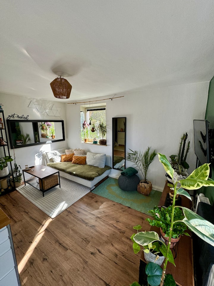 2-zimmer Apt.  Zentral | Boho | Planty & Modern - München