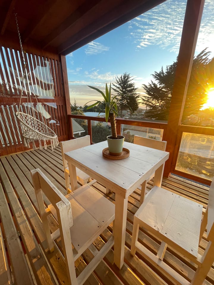 Casa Luminosa Con Terrazas Y Vista Al Atardecer - Pichilemu