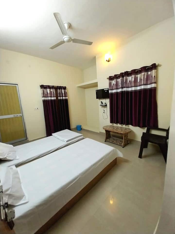 Hotel Siddhartha - Bodh Gaya