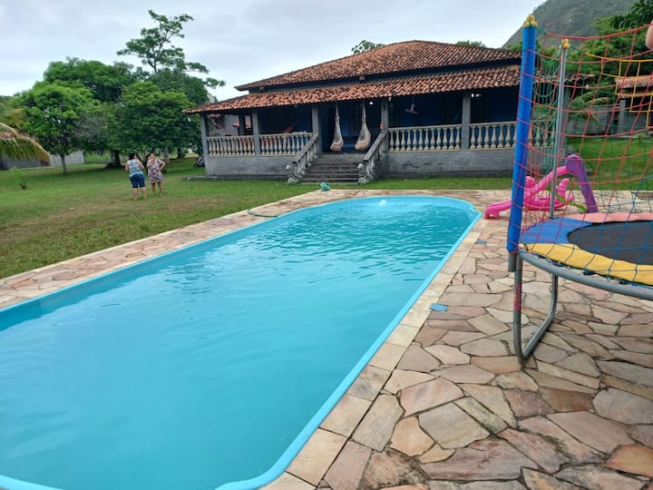 Sítio Em Itaipuaçu Com Piscina - Niterói