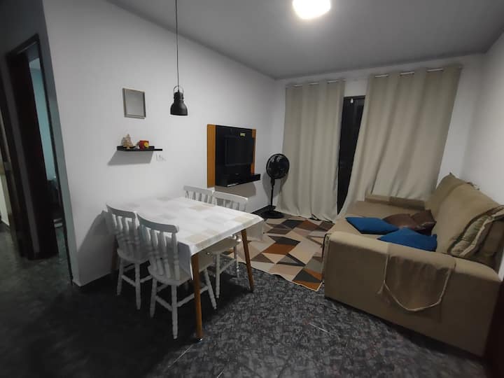 Casa à 300m Do Mar Com  Ar. - Paranaguá