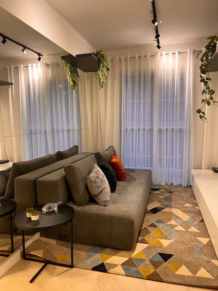 Apt Em Pinheiros Perto Da Oscar Freire, Hc E Metrô - São Paulo