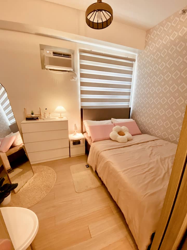 Sunnies Holistay - Quezon City