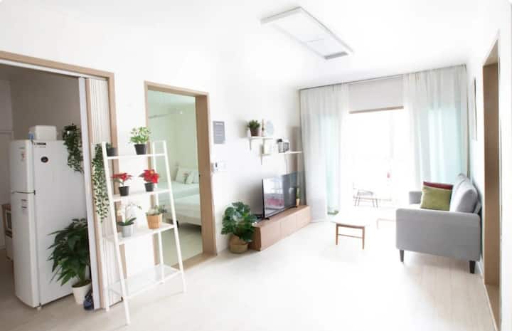 Kim's House
#영일대해수욕장 #패밀리#조용함#도보5분바다
#스페이스워크 - Pohang-si