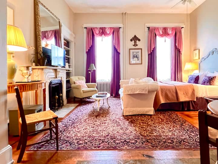 Private Suite—steps To Peabody/museums—mt. Vernon - Baltimore, MD