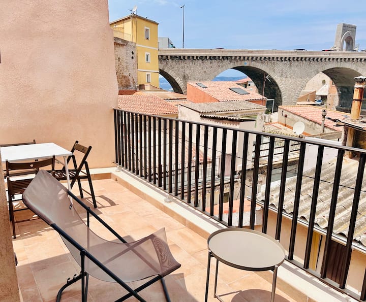 Cabanon D'architecte Au Coeur Du Vallon, Terrasse - Marsella
