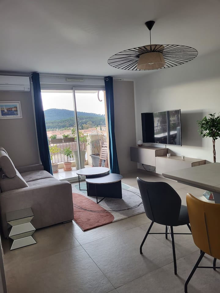 Charmant Apt 1 Chambre, 4 Couchages, Clim,
Parking - Plage de l'Almanarre