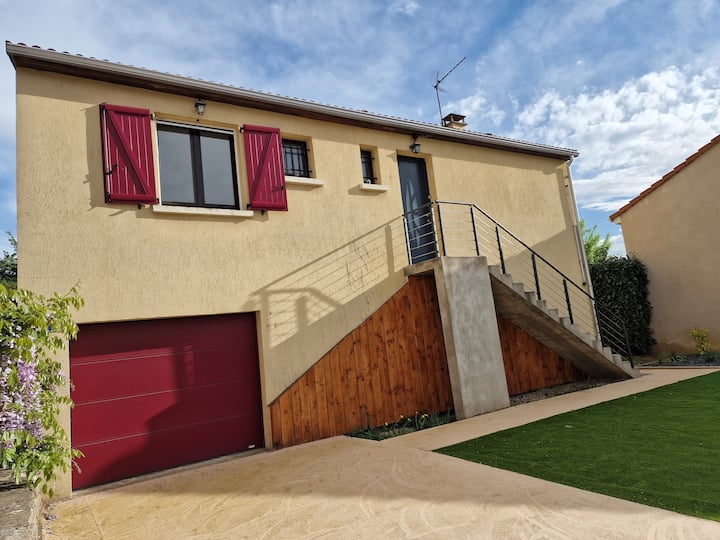Maison Familiale - Massiac