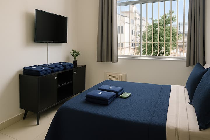 Close To The Beach | Self And Flexible Check In - Copacabana