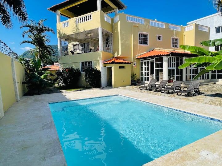 Casa Con Vista 360° – Piscina, Jacuzzi Y Terraza - Puerto Plata