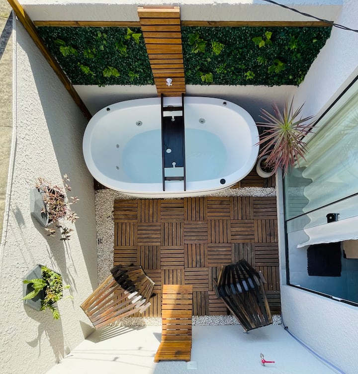 Studio Garden Com Hidro Aquecida E Ar-condicionado - Florianópolis