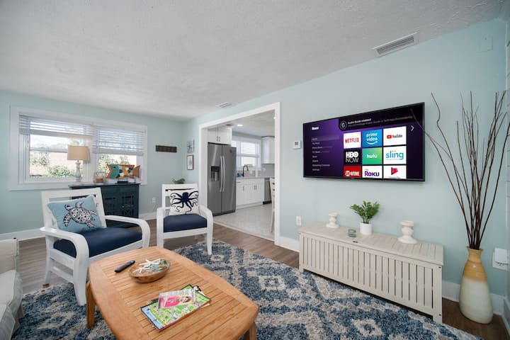 Perfect Vacation Spot | 8-10 Walk From Jax Beach - Neptune Beach, FL