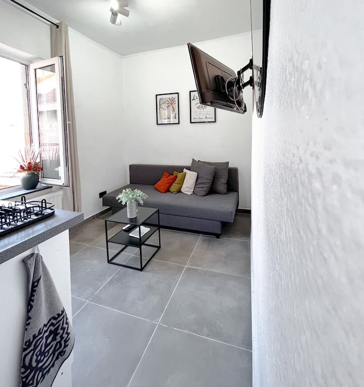 The Compact Corner - Grimbergen