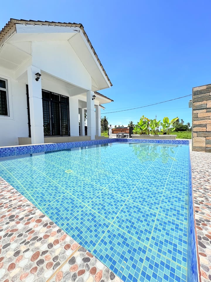 Laman Ombak – Beach Stay, Near Pantai Irama - Bachok