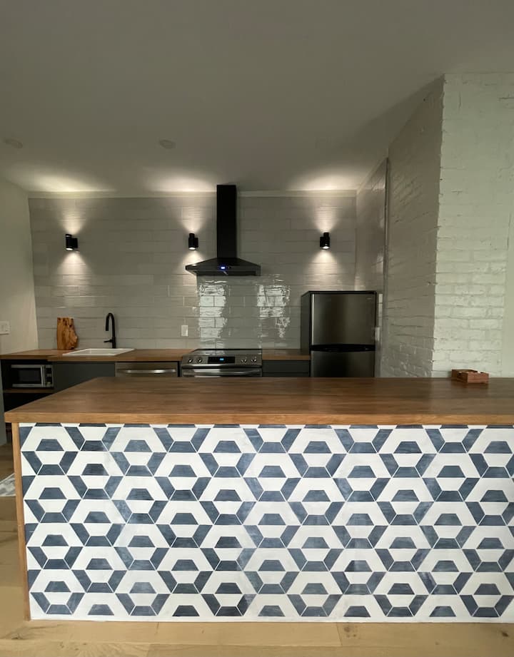 Little Italy 4, Modern 1br In Little Italy, Ac - Cleveland