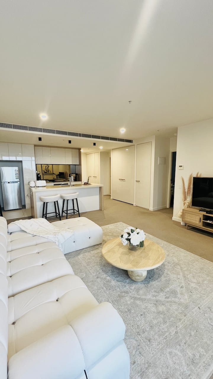 Spacious 1 Bd | 1 Br In The Heart Of South Yarra - Cremorne