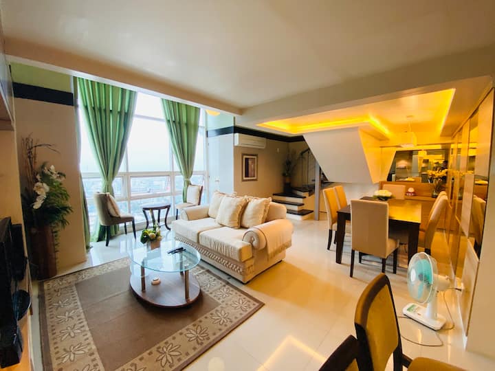 2 Lofts For A Price Of 1 For 12 Pax W/ Wi-fi - Cebu City