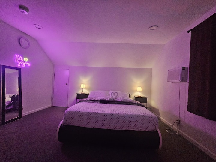 A Place That Feels Like Home! - Westbury, NY