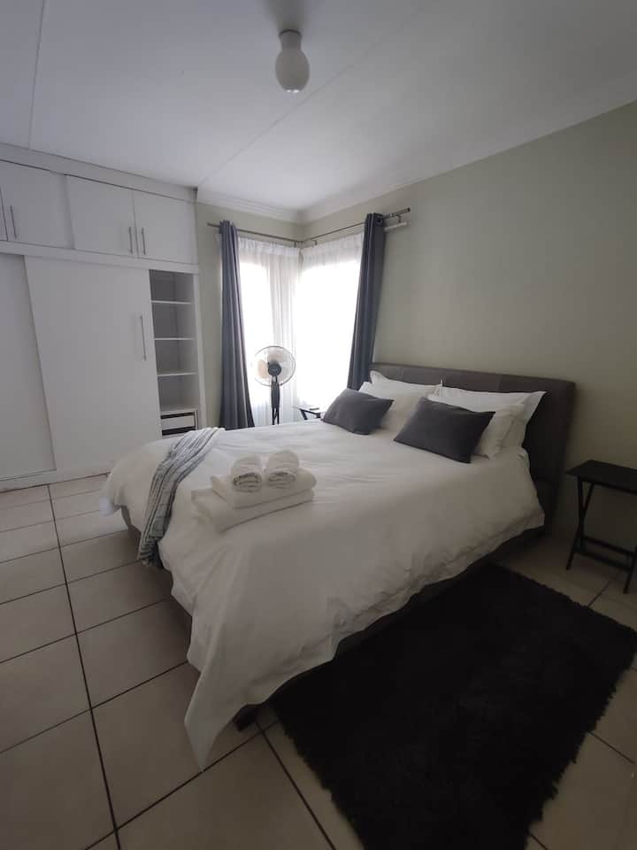 Del's Guesthouse - Mbombela