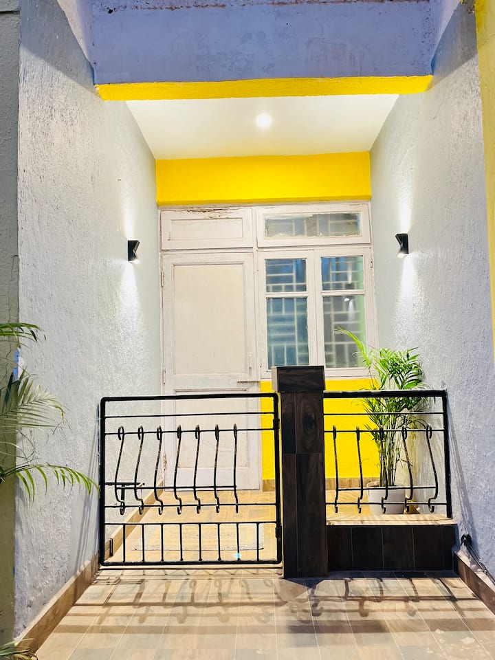 Elegant Homestay | Cozy 1bhk Ac| Free Wifi | Goa - Goa