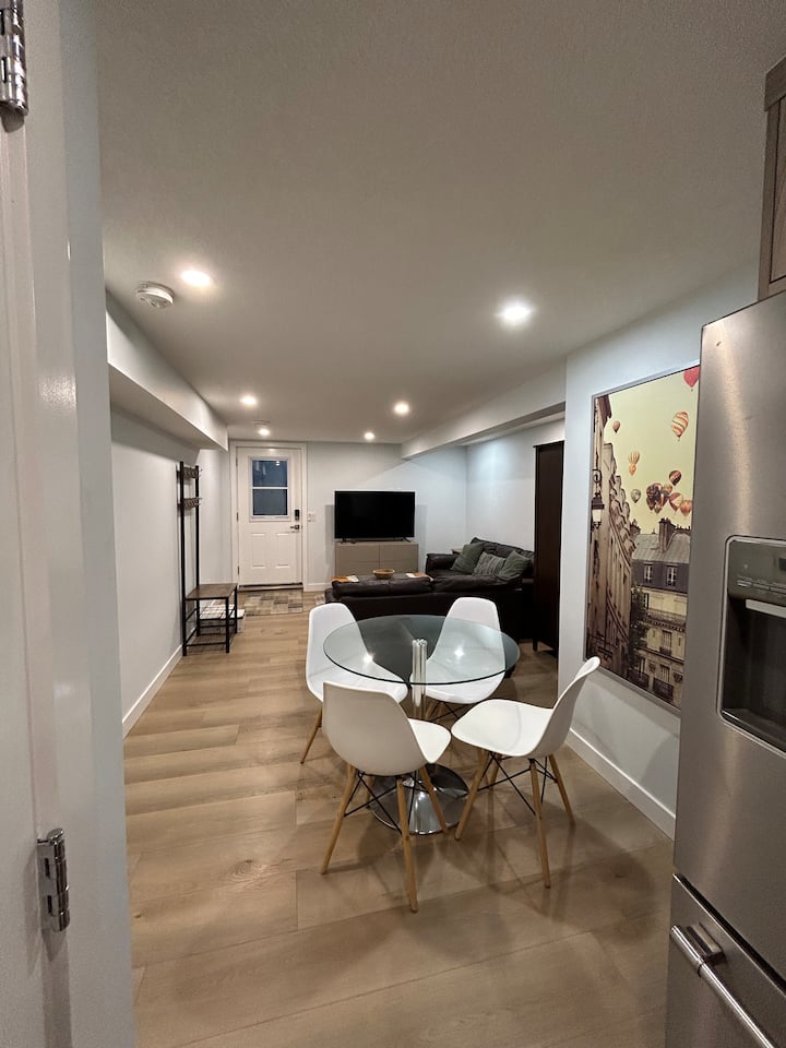 1 Bedroom + Den Basement Suite - Alberta