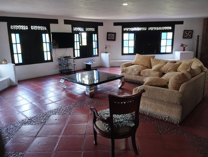 Un Lugar úNico Para Compartir - Palmira