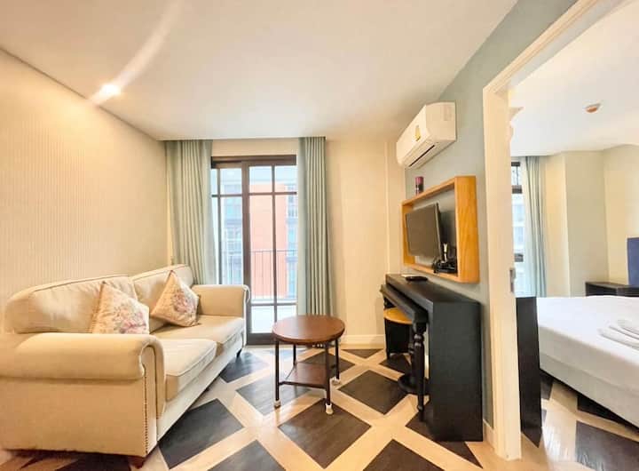 Espana Condo รีสอร์ทสไตล์สวนน้ำ วิวสระ - Pattaya City