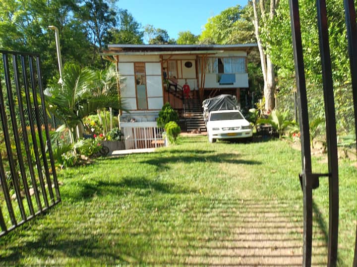 Descubre La Paz Y La Armonía En Este Oasis Rural - Guaduas