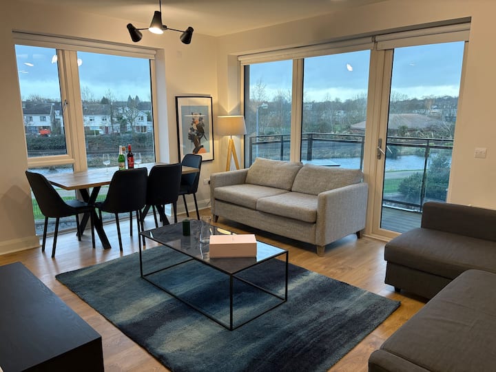 Modern Entire Apartment Ideal For Couples - Aéroport de Dublin (DUB)