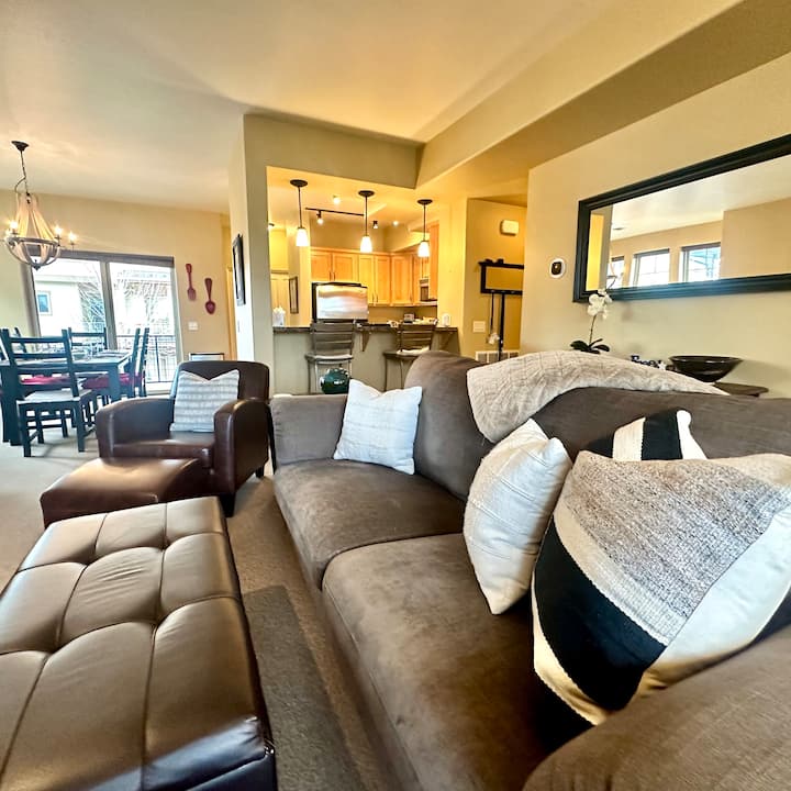 3 Bed, 2.5 Bath, Dog Friendly - 貝爾維尤