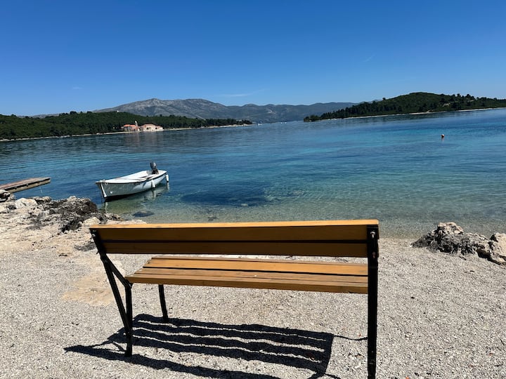 Apartment Right By The Sea, Korcula - Korčula