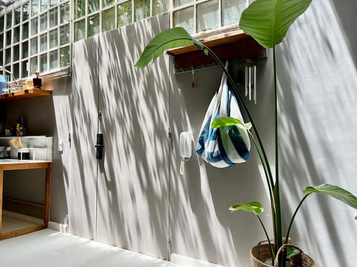 Dos Casas Contiguas En Palermo. - Buenos Aires