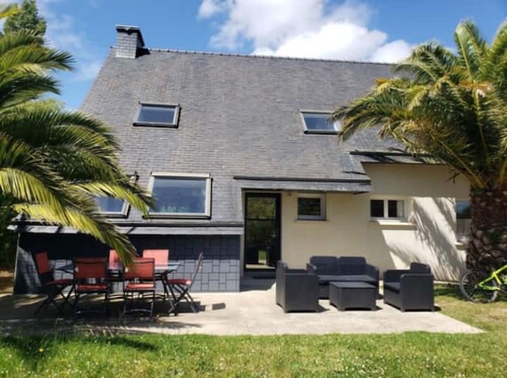 Maison Moderne Et Grand Jardin - Plouescat