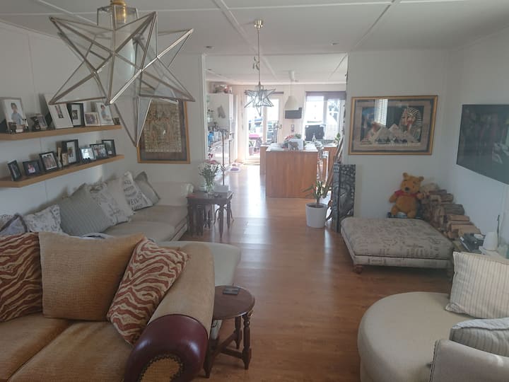Carousel - Lush Room To Rent. - Moffat